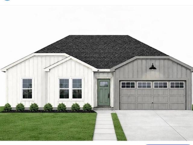 6353 Martinwest Dr, Millington, TN 38053