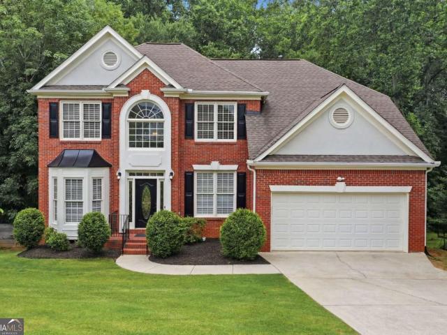 6353 Chestnut Parkway