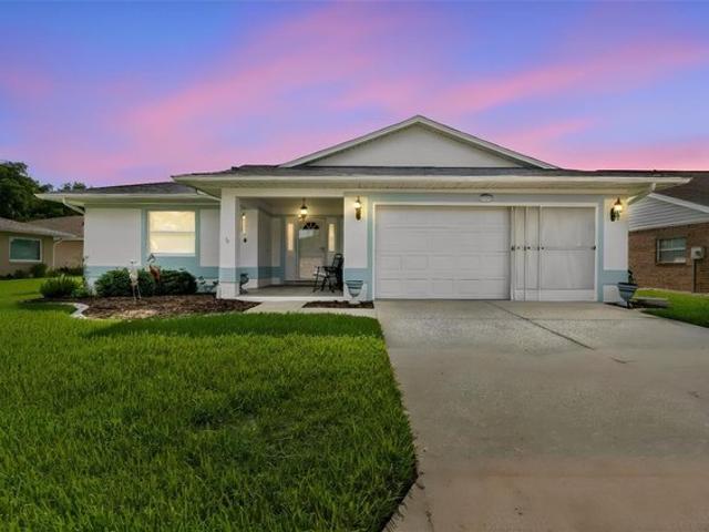 6353 Silver Lakes Dr W, Lakeland, FL 33810