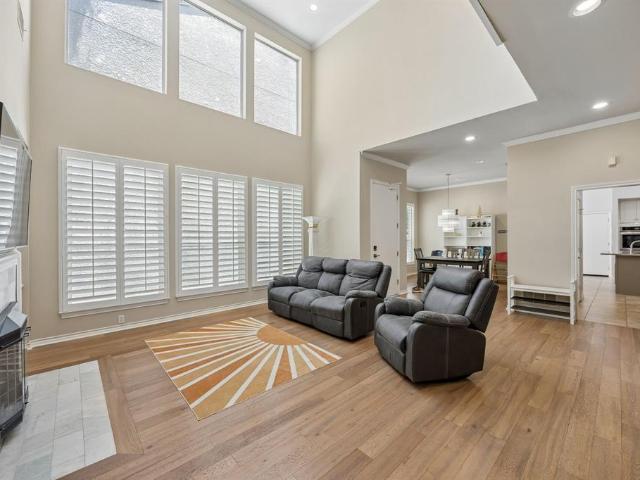 6353 Southpoint Drive