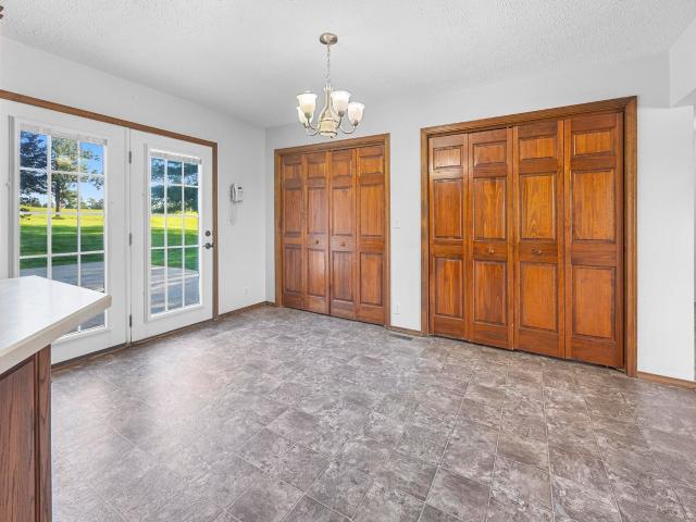 6353 W Old Road 64