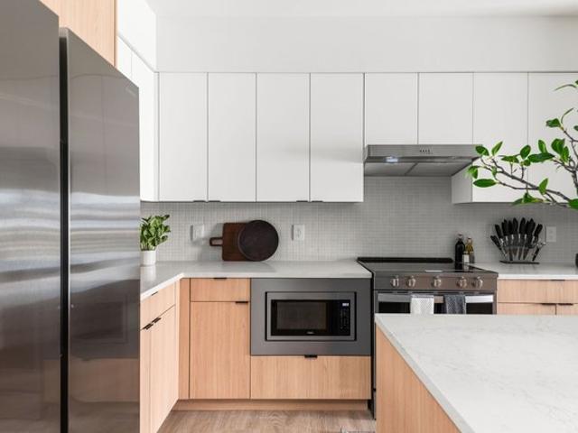 635 7th Ave S Apt 406, Nashville, TN 37203