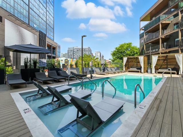 635 7th Ave S # 503