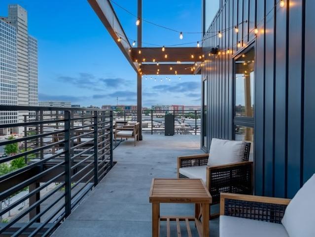 635 7th Ave S # 609