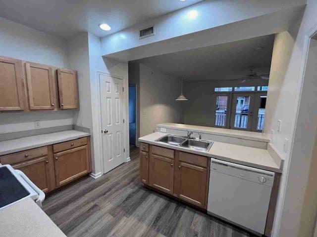 635 675 Woodbrook Drive 3 Bedroom Apartment for Rent at 635 Woodbrook Dr, Charlottesville, VA 22901