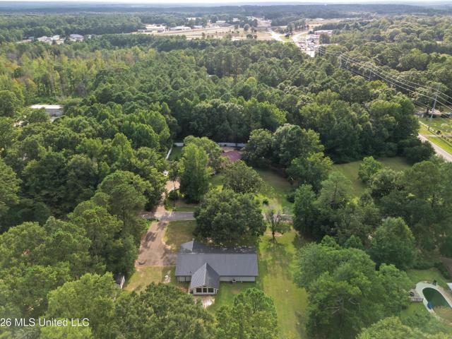 635 Calvin Dees Street