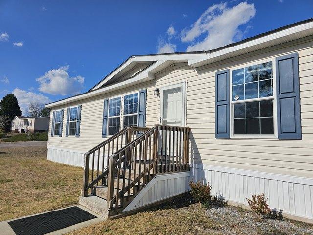 635 Crossroads Park Dr, Aiken, SC 29803