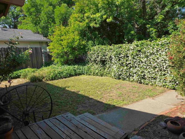 635 Armstrong Court