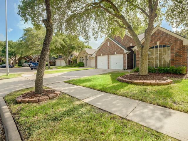 635 Avery Drive