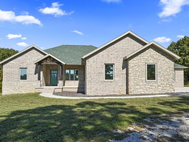 635 Bass Hollow Rd, Galena, MO 65656