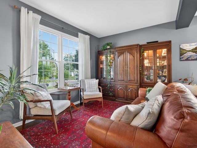 635 Gallant Drive
