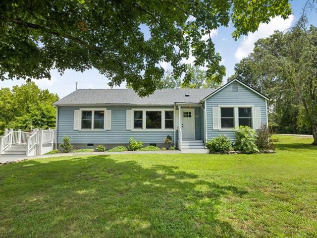 635 Dotsonville Rd, Clarksville, TN 37042