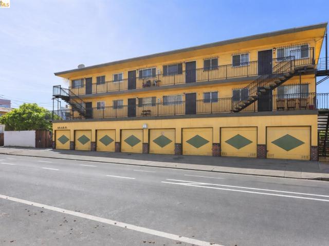 635 E 15th St, Oakland, CA 94606 | MLS #41128 | Compass
