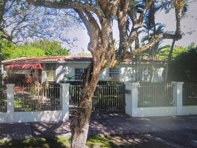 635 Escobar Ave, Coral Gables, FL 33134