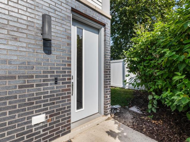 635 Fairview Avenue NE # 1