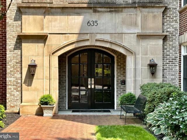 635 First Street # 405