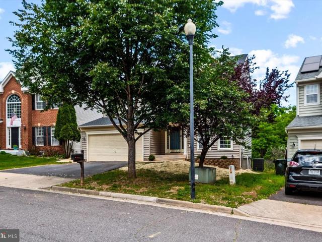 635 holly crest dr