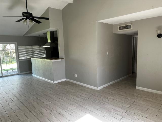 635 Jeff Davis