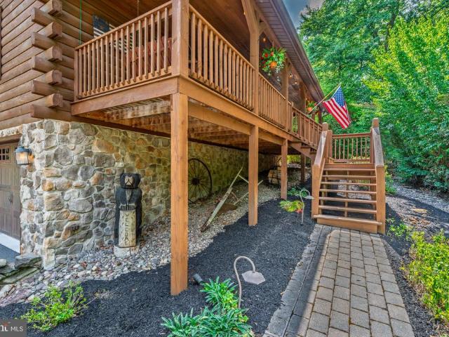 635 Laurel Ridge Road