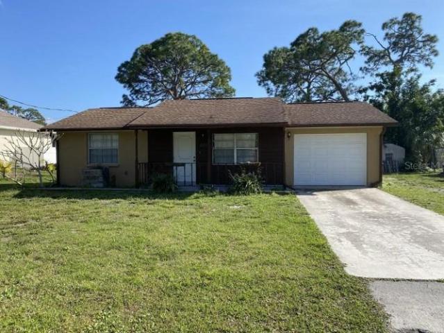 635 Lewis St, Englewood, FL 34223