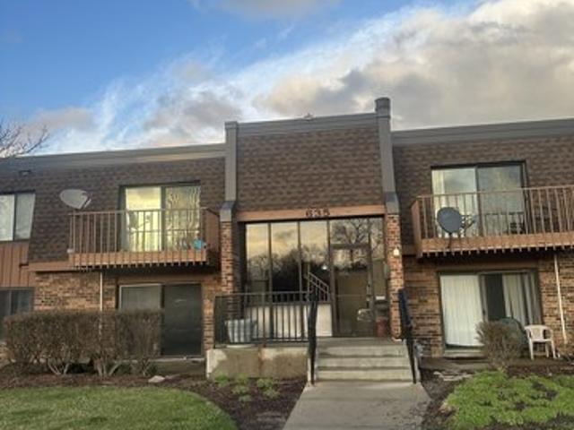 635 Limerick Ln Apt 1A, Schaumburg, IL 60193