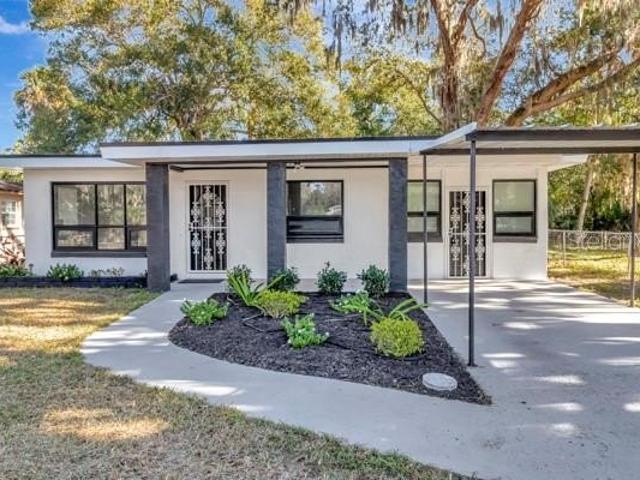 635 McCormick St, Daytona Beach, FL 32114