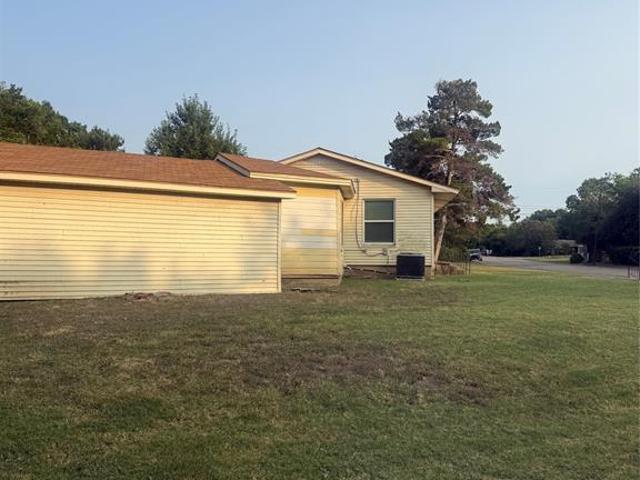 635 N 42nd