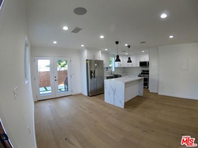 635 N Formosa Avenue