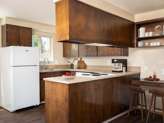 635 NW 5th St, Corvallis, OR 97330