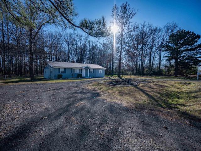 635 S Oak Grove Road