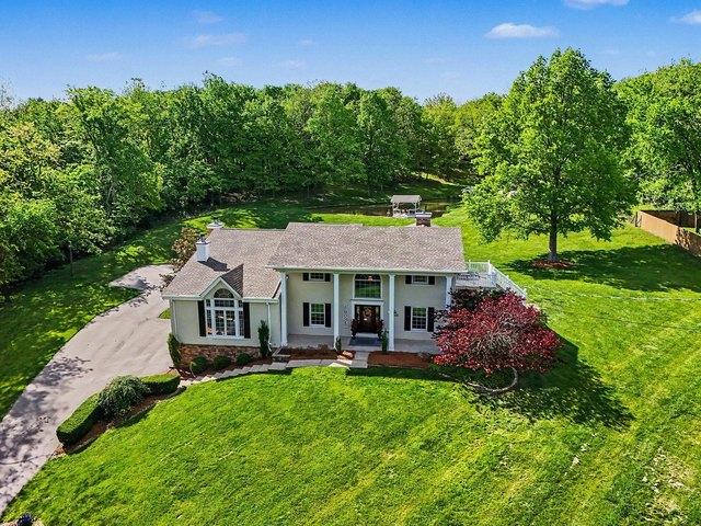 635 Sunnybrook Dr, Florence, KY 41042