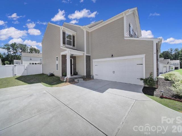 635 Synclaire Place