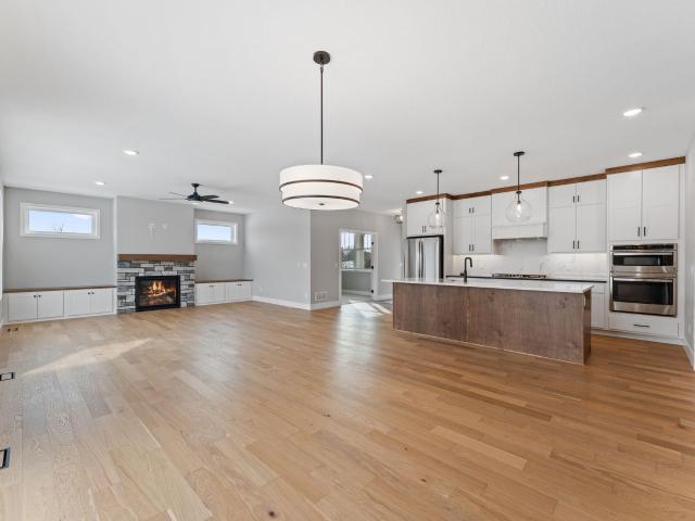 635 Parkside Ct, Eagan, MN 55123 | MLS #6780