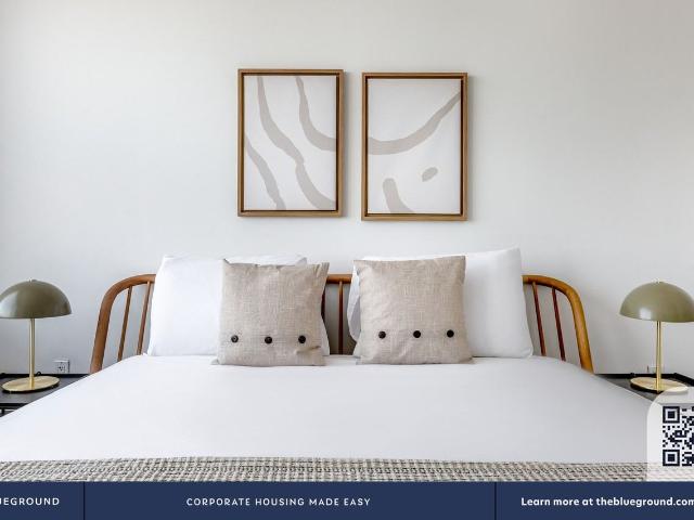 635 West 42nd Street 2 Bedroom Apartment for Rent at 635 W 42nd St #1437, New York, NY 10036 Hell's Kitchen