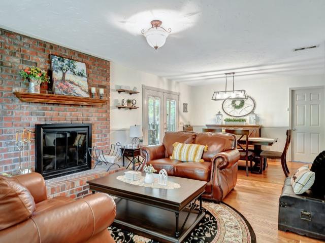 6365 Central Pike