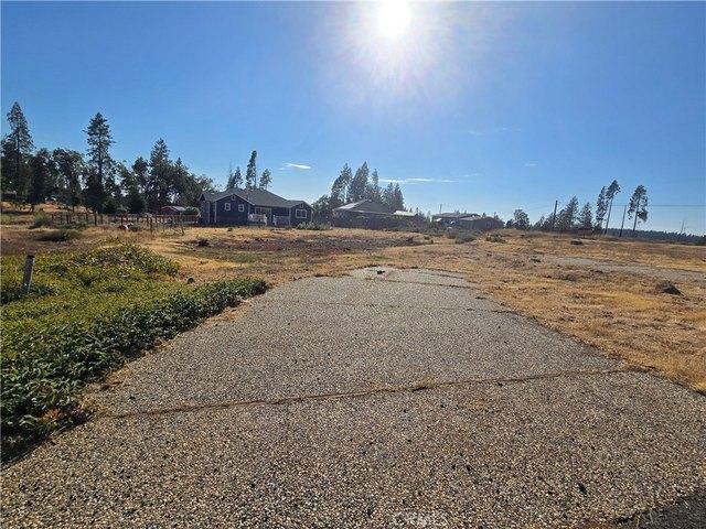 6366 Glendale Ct, Magalia, CA 95954
