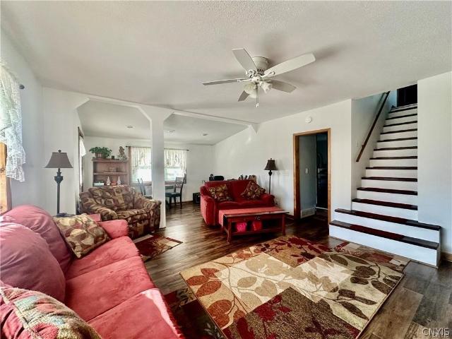 6368 Lakeshore Road