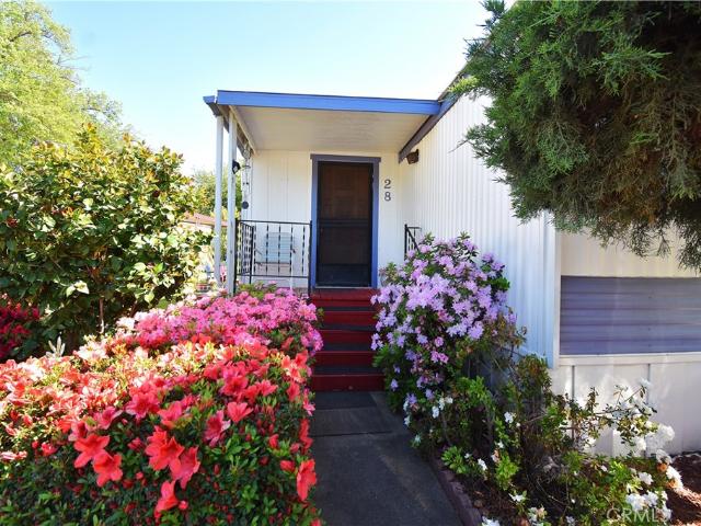 6368 Lincoln Boulevard 28