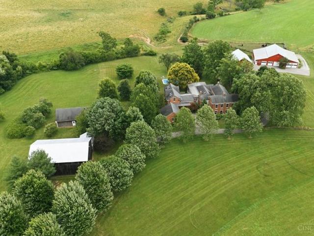 6368 W Henry Rd, Ripley, OH 45167