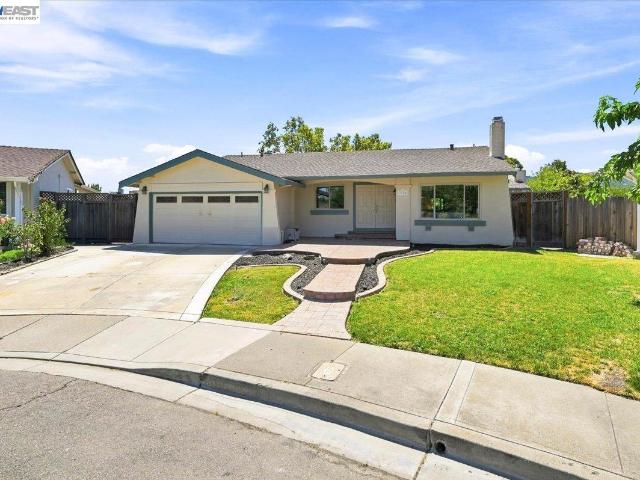 6360 Shorewood Ct