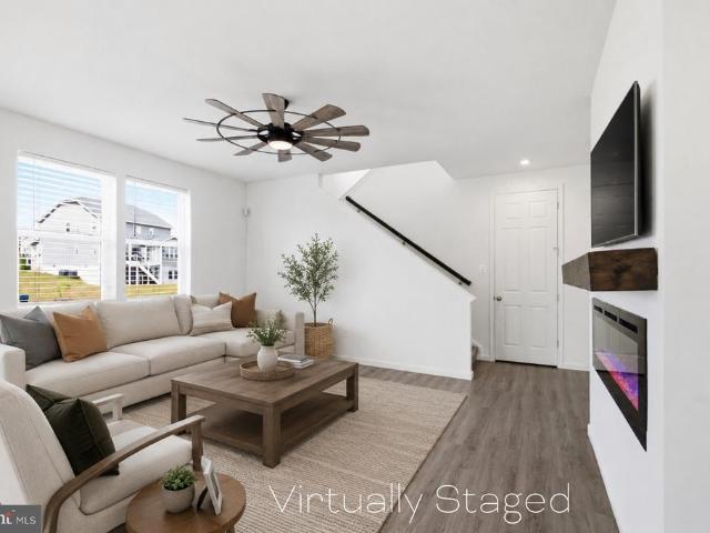 6361 Bobcat Lane