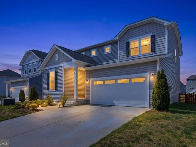 6361 Bobcat Ln, King George, VA 22485
