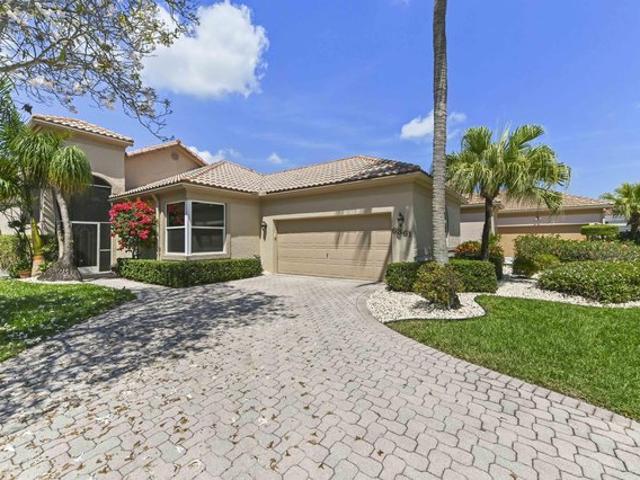 6361 Evian Pl, Boynton Beach, FL 33437