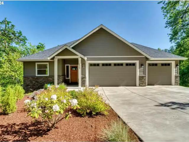 6362 FOREST RIDGE RD, SPRINGFIELD, OR 97478 Single Family Resi.