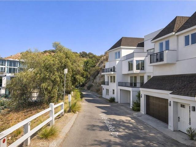 6363 Weidlake Dr, Los Angeles, CA 90068