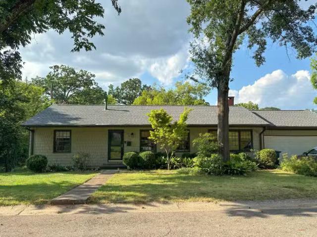 636 19th Ct S, Birmingham, AL 35205