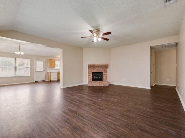 636 Canyon Place