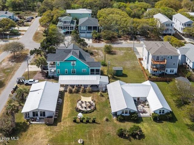 636 and 644 S Third Ave, Kure Beach, NC 28449