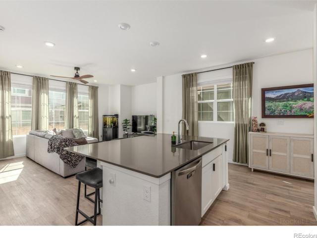 636 Acorn Place