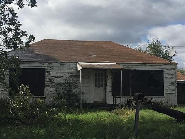 636 Avenue A